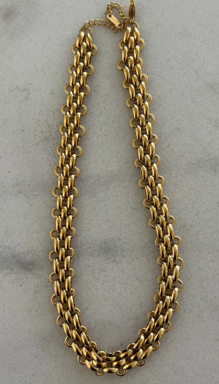 Maya Necklace – Carriage